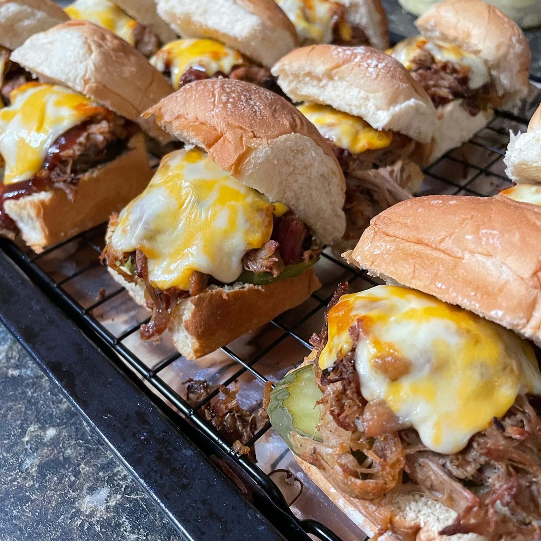 JJ's Meat Fixins'